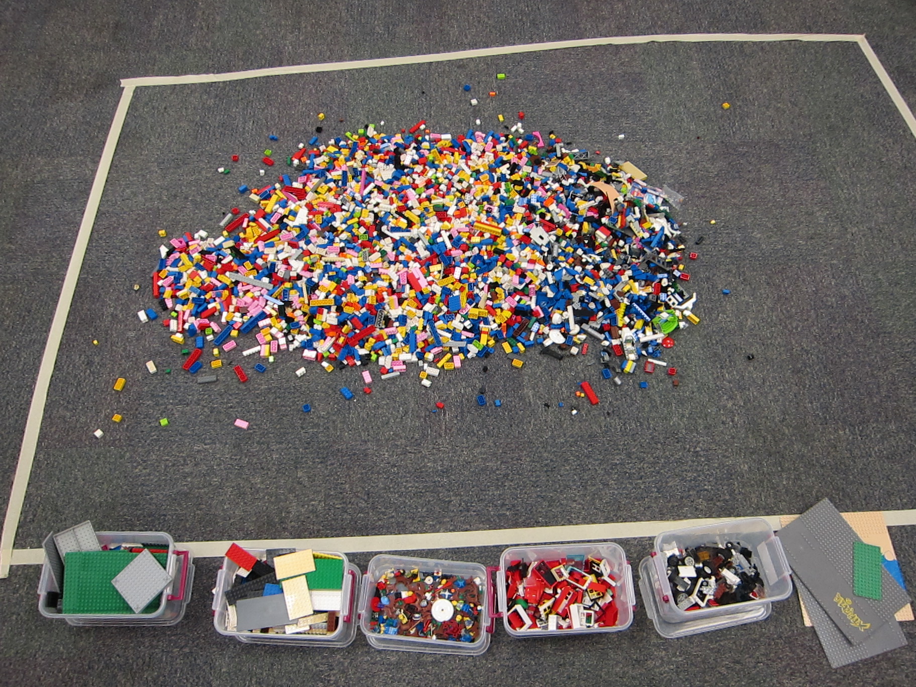 Lego Build Tournament – Library Program Outline – Ontarian Librarian